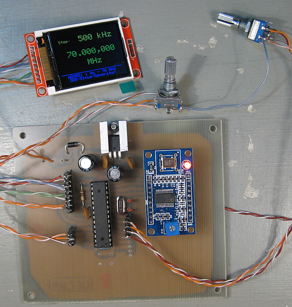 DDS-Generator von 1 Hz - 70 MHz mit einem AD9851