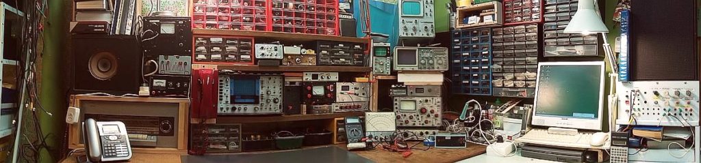 Monostabiler Multivibrator mit dem Timer NE555 – Berechnung – Volkers ...