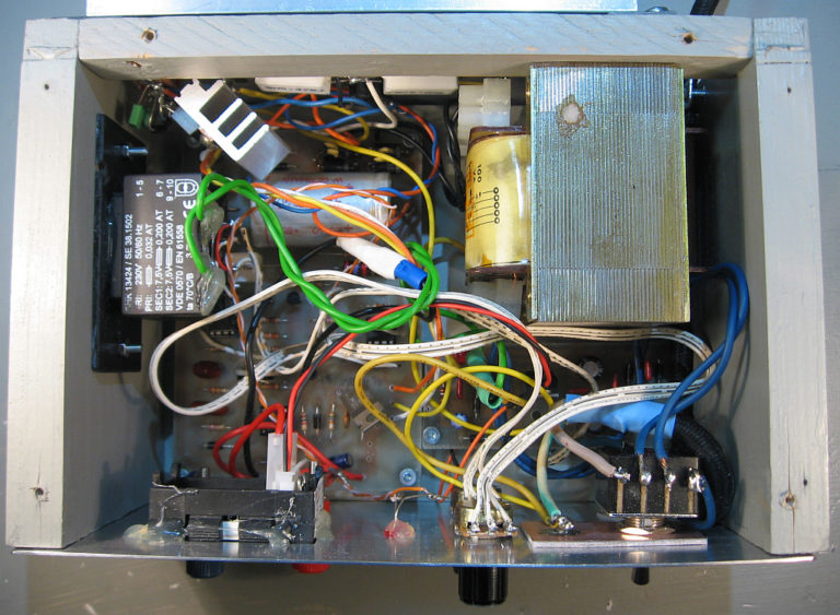 Labornetzteil 0 – 30 V und 2 mA – 3 A nachgebaut – Volkers Elektronik ...